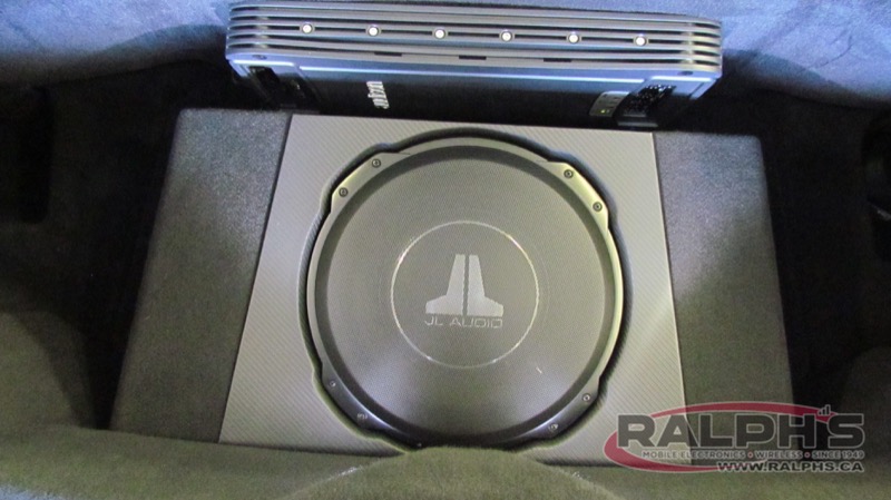 2015 Dodge Viper - Custom Audio Upgrade with Radar Detector - Ralphs ...